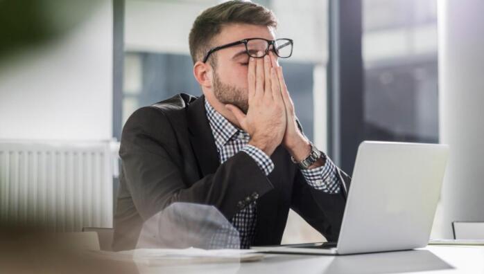 新西兰工作压力大？职场不太平？政府剑指职场压力_天维新闻频道 - Skykiwi.com